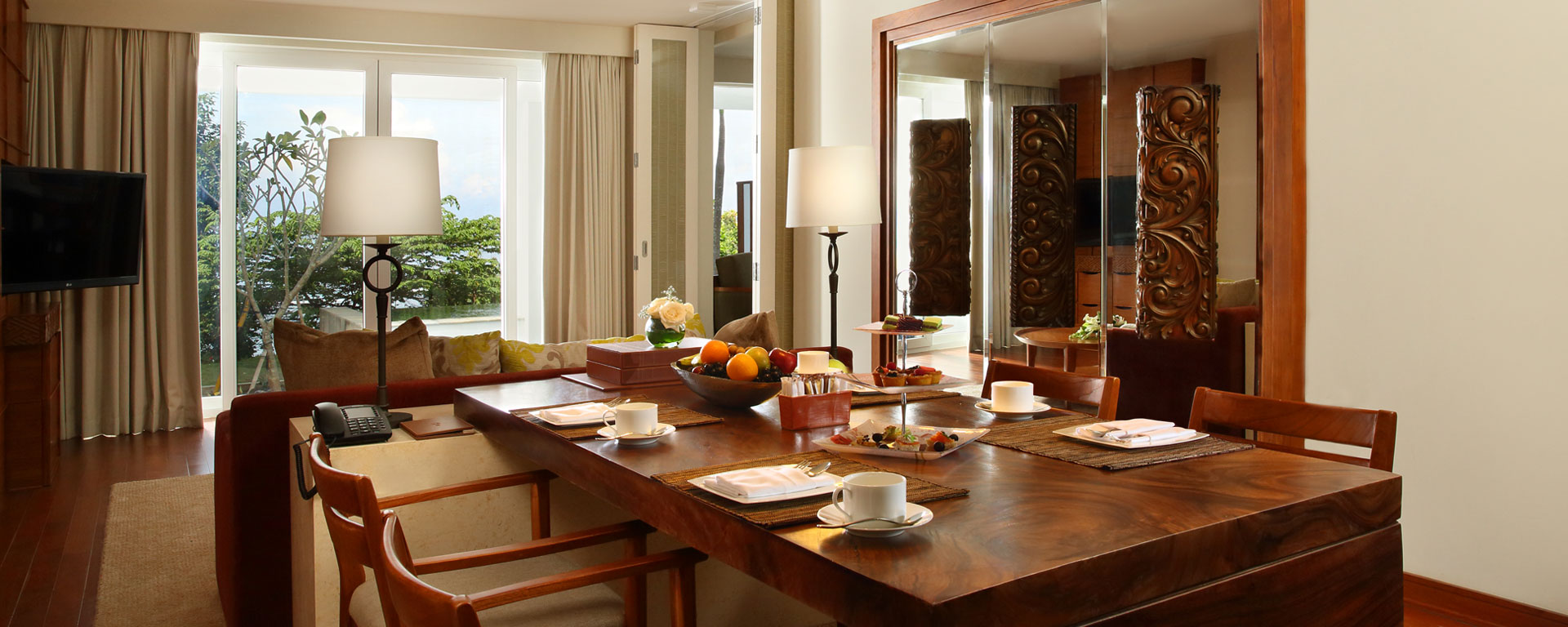 Ocean Front Samabe Suites Luxury Ocean View Suite Resort in Nusa Dua